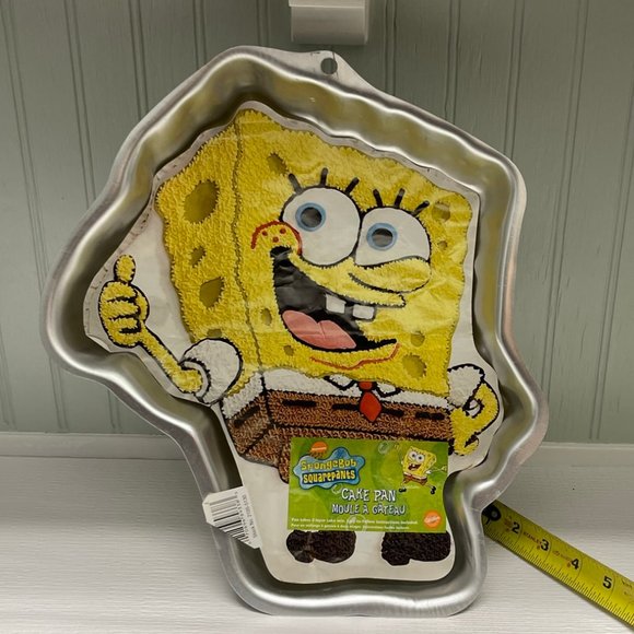 Wilton | Kitchen | Euc Wilton Spongebob Squarepants Cake Pan 202 Stock ...